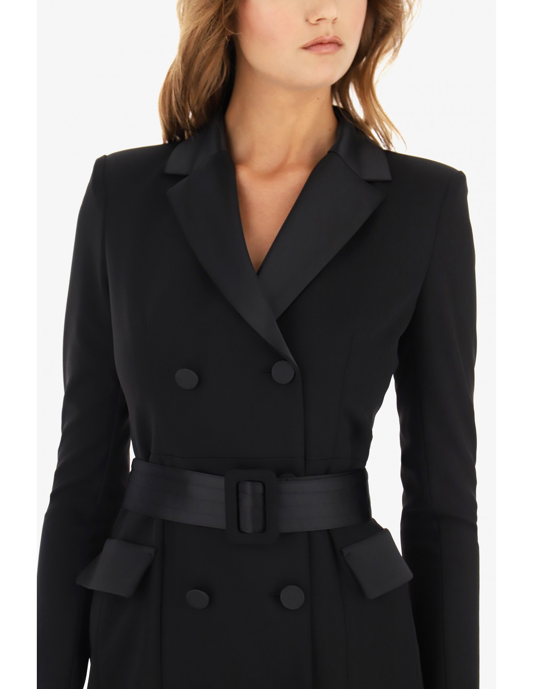 ROBE SMOKING CROISEEE ET CEINTUREE IMPERIAL FORME BLAZER COLORIS NOIR
